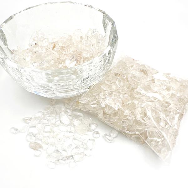 ○使用石〇AAA級水晶さざれ　100g・細目（小粒）サイズ：約4〜8ｍｍ・粗目（大粒）サイズ：約10〜20ｍｍ※さざれのサイズは細目（小粒）と粗目（大粒）の2種類ございます。お好きな方をご選択くださいませ。〇石の効果〇水晶は地・人・場など、...
