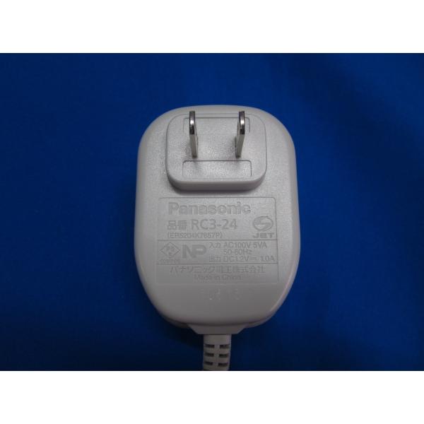 【中古ACアダプタをアルカリイオン水で清掃、除菌、抗菌、消臭処理してお届けします。】●中古商品ですので、商品各個体の状態は全て違いますので、当方は画像の使いまわしはしておりません。●テスターにて通電確認済み。（実機での動作確認はしておりませ...