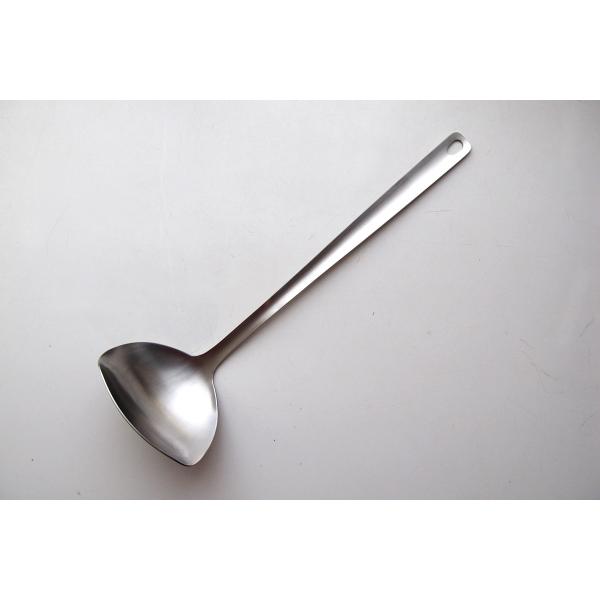 【品名】すくいやすく注ぎやすいレードル【サイズ（約）】長さ285mm 幅86mm 高さ70mm【素材】18-8ステンレス【重量（約）】120g【生産国】日本【備考】2016年：グッドデザイン賞受賞。2017年：Red Dot Design ...