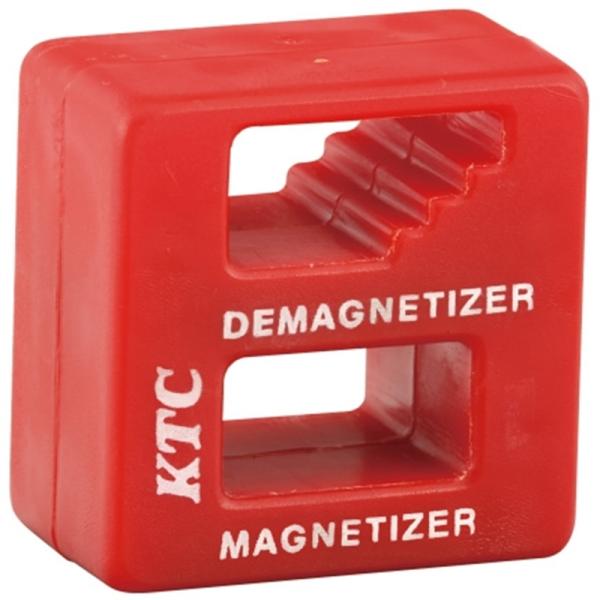 ●サイズ(mm)：52×30×52●ドライバの軸など、棒状の鉄製品の着磁・脱磁ができます。●DEMAGNETIZER（−）側の穴に軸を通してスライドさせると脱磁、MAGNETIZER（＋）側の穴に軸を通してスライドさせると着磁できます。… ...