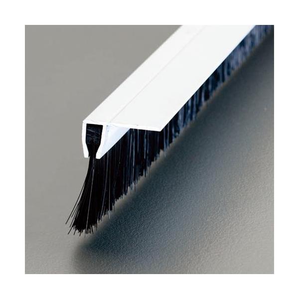 "●材質…PP●色…黒●長さ…1000mm●毛丈…30mm●全高…45mm●ブラシ径…0.2mm●取付…ビス穴加工が必要です。●重量…320g●ご使用上の注意…・シャッターの隙間対策には使用しないでください。・製品取付工程にてブラシ寸法をカ...