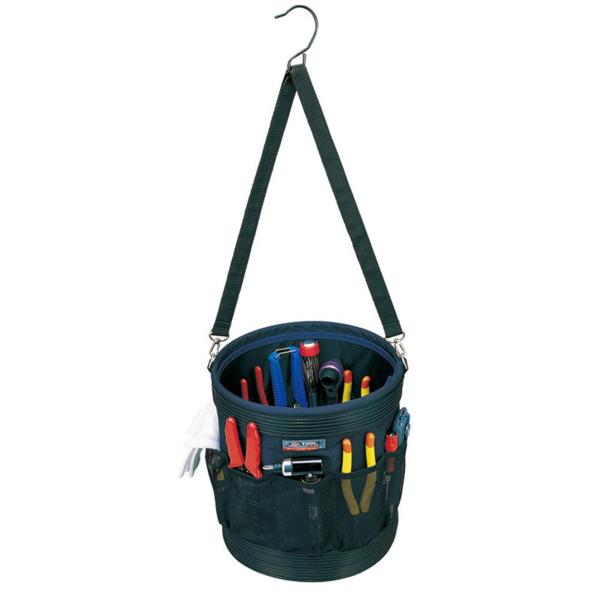●径(mm)：240●高さ(mm)：270●12ポケット。●補強リング入。●吊り下げフック付。●高品質ポリエステル。●フルオープン。●折りたたみ可。●PVC加工。… 工具業界/工具・消耗品/作業工具/その他作業工具/電工バケツ…