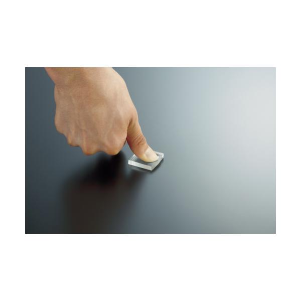 "●衝撃吸収率は90%以上で、震度7クラスでも安心です。<br>●温度変化（-20〜75℃）においても性能は変わりません。<br>●超弾力性と優れた粘着性で、上下、左右、前後のあらゆる揺れに対応します。<br&...