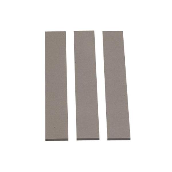 裏面が両面テープ付きなので、簡単にヘラに貼付けられます。[用途]コーキングヘラに付ける柔らかめのスポンジ。[機能]種類によって硬さが異なりますので、場所やお好みで使い分けてください。[仕様]●幅：30mm。●全高：200mm。●厚み：5mm...