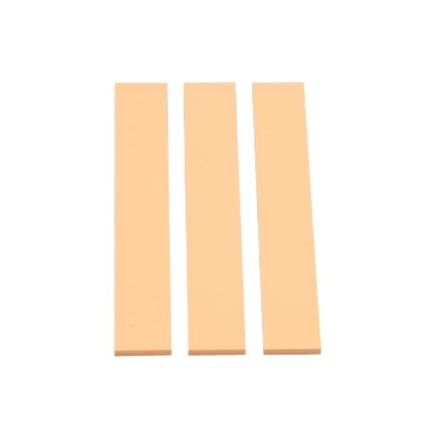 裏面が両面テープ付きなので、簡単にヘラに貼付けられます。[用途]コーキングヘラに付ける硬めのスポンジ。[機能]種類によって硬さが異なりますので、場所やお好みで使い分けてください。[仕様]●幅：30mm。●全高：200mm。●厚み：5mm。●...