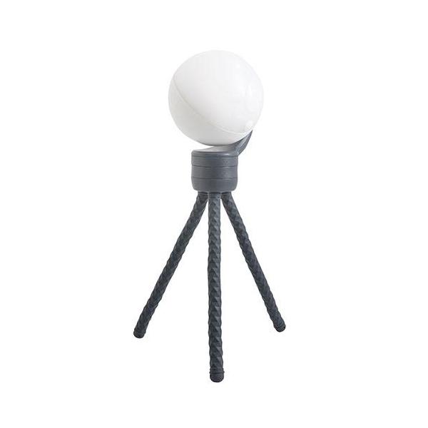 充電式で配線不要・乾電池不要のセンサーライトです。[用途]照明・防犯が可能なセンサーライト。[機能]自由に曲がるアームはどこにでも取り付けることができます。アームを外せばマグネットになっています。足場の悪い場所でも縦置きが可能なのでアウトド...