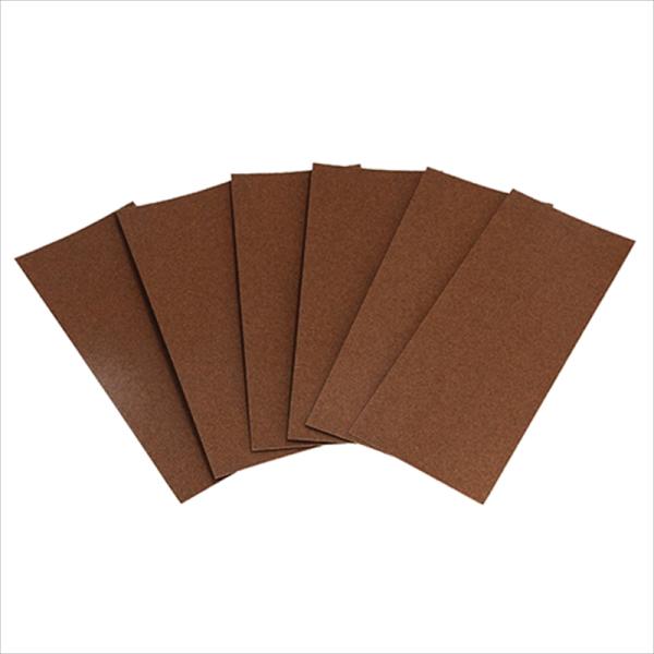 120番の紙ヤスリが6枚入ったお買い得なセットです。[用途]木材の荒削り、サビ落し、ペンキ剥がし作業。[機能]電動サンダーやハンドサンダー、カットしてお好きなサイズで木材等に巻き付けて利用できます。木材の荒削り・サビ落し・ペンキ剥がしなどに...