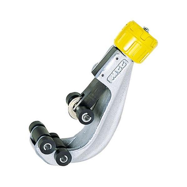 小回りがきき作業の場所を選ばないコンパクト設計です。[用途]ガス配管用ステンレス鋼フレキシブル管切断用カッタ。[機能]特殊ローラが被覆材のよじれを押さえ滑らかに切断できます。[仕様]●切断可能な管の呼び寸法：8A〜25A。●全長：151mm...