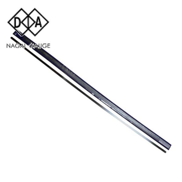 DIA フィラーゲージ|特長:自動車エンジンおよびその他内燃機の組み立て並びに調整用として使用され、単一のすき間の連続測定使用に便利です。 焼き入れ品です。