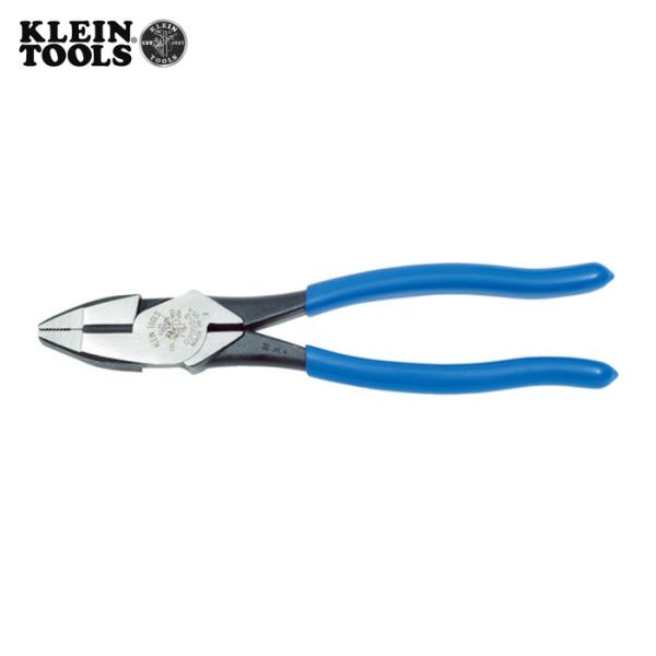 KLEIN ペンチ|特長:偏芯デザインのため軽い力でご使用いただけます。 ACSR、ねじ、釘、およびほとんどの硬化ワイヤの切断にご利用いただけます。 耐久性に優れた高周波焼き入れ切断刃を採用しています。
