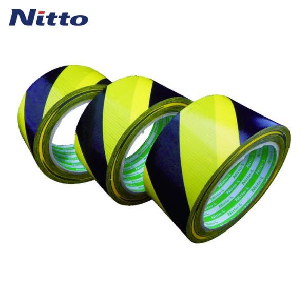 特長●貼るだけで安全標示や注意喚起を促せます。●建築養生テープをベースとしている為、糊のはみ出しや、糊残りがほとんどありません。●手で簡単に切れる為、作業性がアップします。用途●建築現場看板や建築現場足場、工場内の注意喚起に。