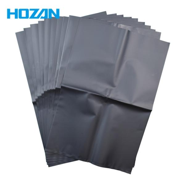 HOZAN 静電気対策袋|特長:内容物を同電位に保ち、静電気障害から守ります。 カーボン練り込みタイプです。