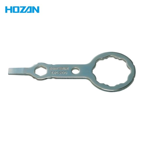 HOZAN 電設工具セット|特長:技能試験で施工する7つの作業が、これひとつで行えます。 手の平サイズのため扱いやすく、少ない力で確実に作業できます。 小型のため、工具ケース内・作業机の場所も取りません。