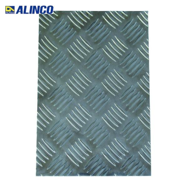 アルインコ アルミ丸棒|特長:鉄に比べて軽くて加工が簡単にできます。 すべり止めなどに使用されています。 縞板の縞模様は意匠性がすぐれアパレル店舗などでデザインの一部として使用されています。