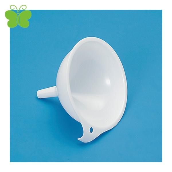 特長●液体の移し替えに便利です。