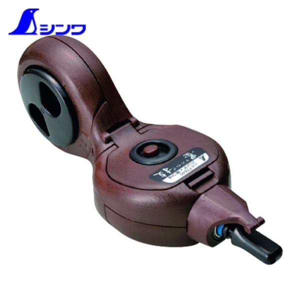 シンワ 墨つぼ|特長:墨の打ち始めや墨が少なくなった時でも「墨付けボタン」を押しながら糸を引けば、濃く鮮やかな墨が打てます。 糸押さえガイドは90°毎にカチカチと回ります。