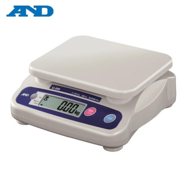 A&amp;D デジタルはかり|特長:持ち運びのしやすい取手部付です。 大型液晶表示画面(文字高25mm)です。 計量部分が低いので載せ下ろしが容易に行えます。