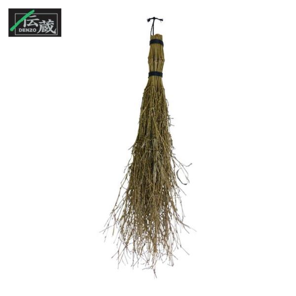 伝蔵 ほうき|特長:柄のついてない竹製の手箒です。 竹穂をまとめたシンプルな作りなので、庭の隅や狭い所に小回りが利きます。 庭木の剪定後や、苗と苗の間の掃き掃除に。