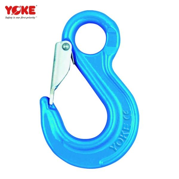 YOKE フック|特長:ラッチ付きアイタイプスリングフックです。 チェーンに直接接続できます。