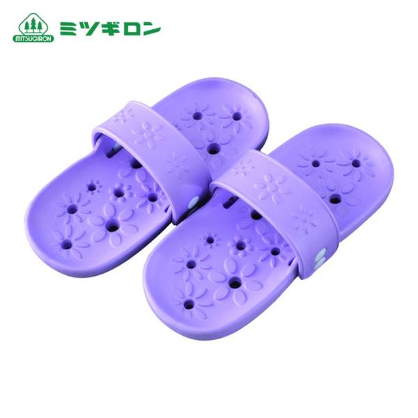 ミツギロン サンダル|特長:前、後どちらからでも履けるサンダルです。 可動式ベルトがちょうど良い角度で止まるので、誰でもらくらく履きやすいです。 ソールは、通気用の穴が開いています。