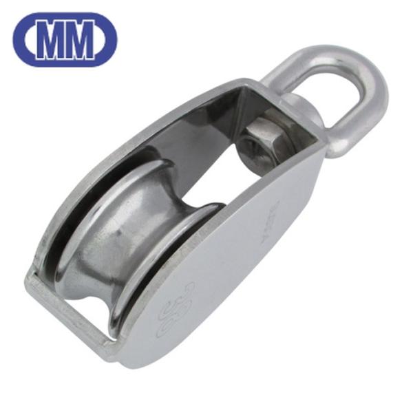 特長●アイの部分がスイベルになっているのでよじれません。用途●ロープを通して荷物などの吊り上げや引っ張り作業に。