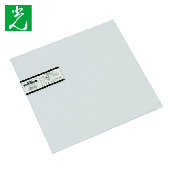 光 樹脂素材|特長:電気絶縁性・対薬品性に優れています。 難燃性です。