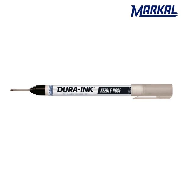Markal 工業用マーカー|特長:ペン先約1mmと極細なので、狭小部への細かいマーキングに適しています。 耐摩耗性と耐水性に優れており、工業レベルの使用が可能です。 キャップクリップがついており、ポケットへの収納に便利です。