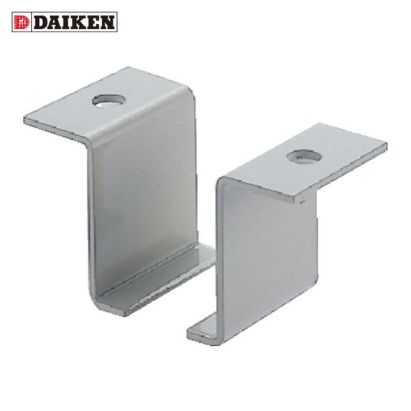 ・ハンガーレールと天井受の間をスキマなく施工できます。・ハンガーレールを構築物の天井に取り付ける受金具として。・品名:L型天井受・適合レール:2号・C(mm):52・穴径(mm):10・板厚(mm):2.8・E(mm):48・G(mm):9...