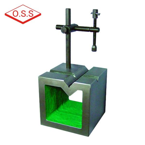 特長●V溝は90°に仕上されており円筒の簡易検査に適しています。●V溝と金具を利用して対象を固定し、直角線や平行線などの様々なケガキが可能です。●工業用真空包装を採用している為、防塵・防錆・変質防止に効果があります。●精度は機械仕上とB級仕...