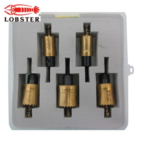 エビ ハイスホールソー|特長:刃先に耐熱、耐久性に優れたコバルト高速度鋼(M42)を採用、高精度仕上げで高性能を実現しました。 不等ピッチ刃型でスムーズな穴あけが可能です。 切りくず排出用スプリングでカスの引っかかりを防止し、作業性が大幅ア...