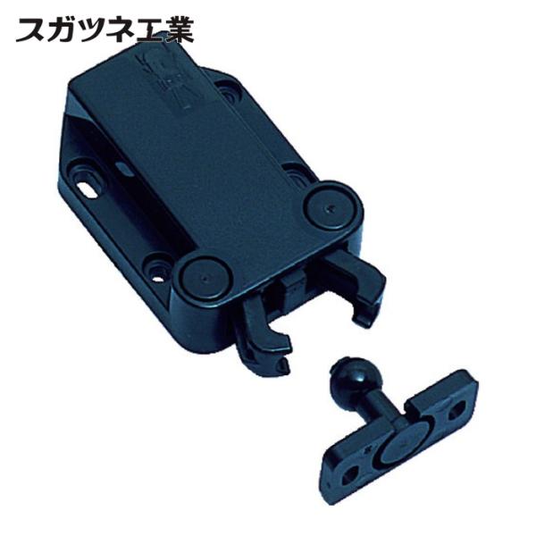 SUGATSUNE キャッチ(樹脂製)|特長:ワンタッチ操作で扉の開閉ができます。 扉を開けるときは、指先で扉を軽く押すだけで開きます。 閉時はアームがストライカーをしっかりキャッチし扉を保持します。