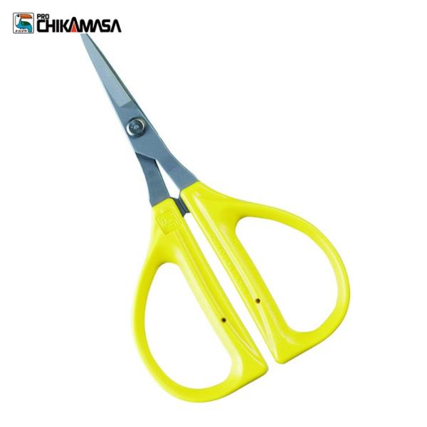 チカマサ ハサミ(クラフト向け)|特長:薄刃の為、細い糸から繊維質なものまで細かいカットが可能です。 フッ素加工を施しており、切った際にベタつかずに切ることができます。