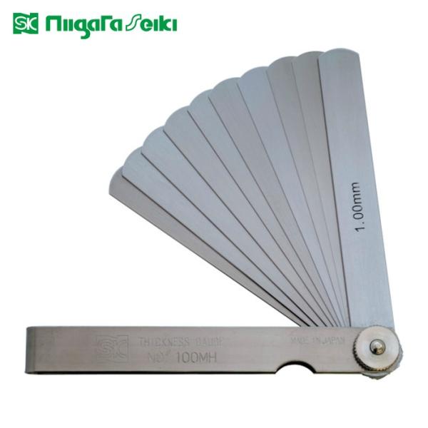 SK スキマゲージ|特長:防錆剤に油を使用していないため、軽く拭き取ってご使用になれます。 測定器では測りづらい二平面間の微細な隙間に差し込むことにより正確に検査できます。 自動車や発動機関のピストンやシリンダ部の間隔測定に必要不可欠な測定...