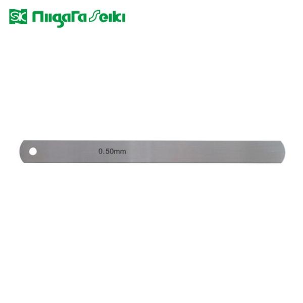 SK スキマゲージ|特長:シクネスゲージ(スキマゲージ)を欲しい寸法だけ買えるバラタイプです。 測定器では測りづらい二平面間の微細な隙間に差し込むことにより正確に検査できます。 自動車や発動機関のピストンやシリンダ部の間隔測定に必要不可欠な...