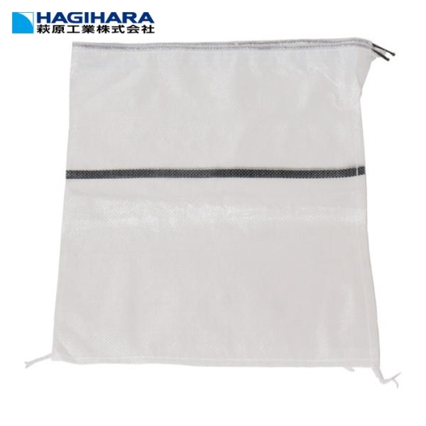 萩原 土のう|特長:再生原料60%以上使用したエコマーク取得製品です。 紫外線劣化防止剤の添加により、耐候性に優れ、中期間設置の土塁に最適です。 砂を入れると25kgとなることを示すブラックラインが標準で入っています。