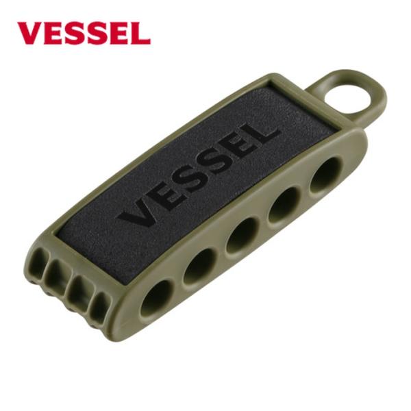 VESSEL ビットホルダ|特長:5本のビットをまとめて収納できます。 カラビナに取り付けできる吊り下げ穴つきです。 4色のカラーバリエーションで、ビットの種類や用途に合わせて使い分け可能。