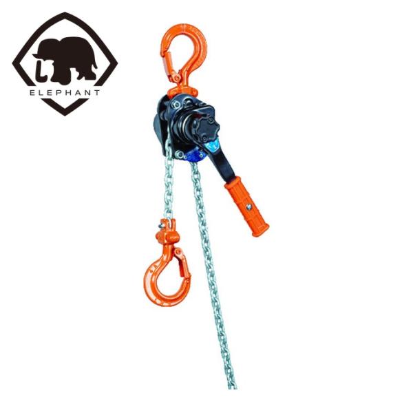 象印 レバーホイスト|特長:実績のある鋼板製ボディーと鍛造製レバーで小型・軽量でありながら丈夫です。 信頼の三重式減速と小刻みな巻上ラチェットピッチで「あと一締め」が締まります。 高い強度の「+V級ロードチェーン」を採用しています。