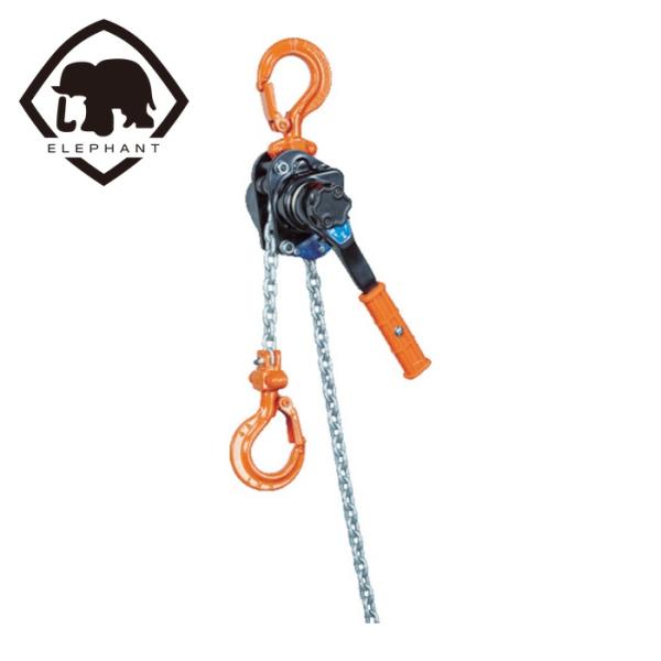 象印 レバーホイスト|特長:実績のある鋼板製ボディーと鍛造製レバーで小型・軽量でありながら丈夫です。 信頼の三重式減速と小刻みな巻上ラチェットピッチで「あと一締め」が締まります。 高い強度の「+V級ロードチェーン」を採用しています。