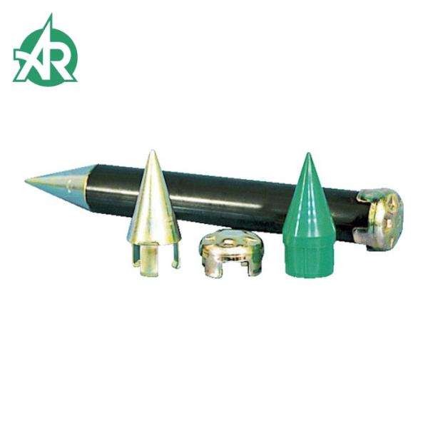 特長●単管打込みキャップの先端ミサイル型です。●地中への単管の打ち込みに最適です。