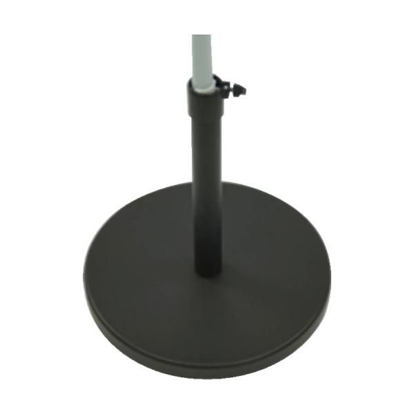 ジャストCorp. 旗ポール|特長:台座小さくスペースもあまり取りません。 モルタルで重さを稼いでいるので、安定性はあります。 シンプルなデザインにより、のぼり旗をより目立たせます。