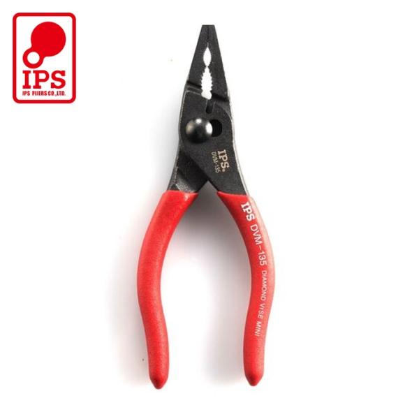 IPS プライヤー|特長:精密作業を強力サポートで先端アヤメ形状でしっかりキャッチできます。 【アヤメ形状とは?】溝が交差する網目のような模様であり、ダイヤモンド形状の模様を作り出す加工方法です。 この模様は滑り止め効果が高いため、対象物を...