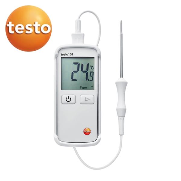 TESTO 中心温度計|特長:大画面です。 IP67の防水構造です。 現場で食品温度を素早く確実に測定するために、大画面ディスプレイ、シンプルな操作ボタンを採用した防水型食品温度計です。