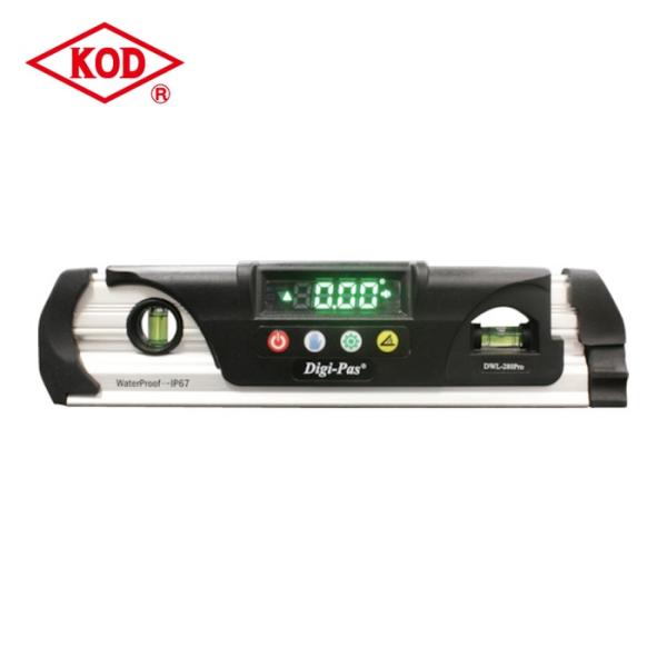 KOD デジタル水平器|特長:明るいLEDディスプレイを採用しています。 誤差を正常に修正する自己校正機能付です。 端面ゴムキャップ付で丈夫です。