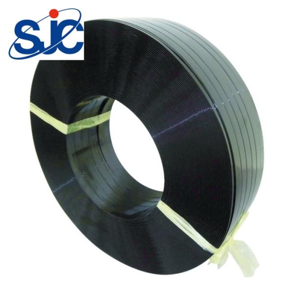 積水 PPバンド|特長:金具シール用ポリエステルバンドです。 PPバンドに比べ、結束後の伸びが少なく、強度が必要な梱包に最適です。