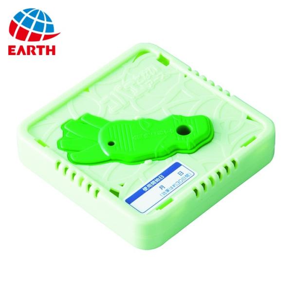 アース 防虫用品|特長:ワサビ由来成分(イソチオシアン酸アリル)の力でコバエを殺虫、忌避します。 イヤなニオイもしっかり消臭&amp;防カビ効果でゴミ箱の中を清潔に保ちます。 フタに貼るだけで、ワサビ由来成分の力でコバエを殺虫・忌避します。