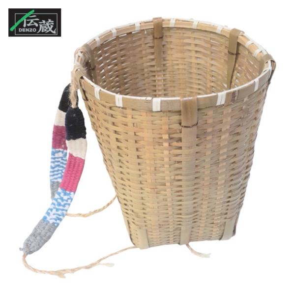 伝蔵 籠|特長:清掃作業に最適です。 背負い紐付で持ち運びが便利です。