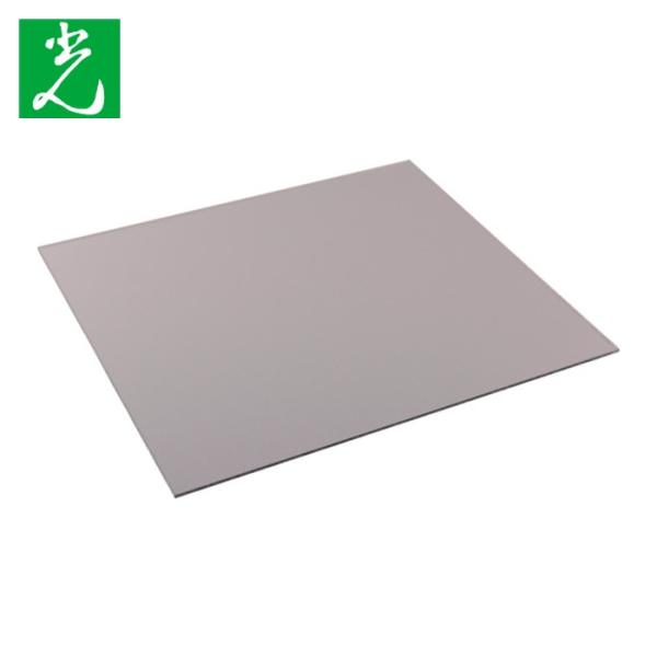 光 樹脂素材|特長:耐候性、透明性が高くて光沢が美しい、加工のしやすいアクリル板です。 ガラスより軽量で割れにくいです。