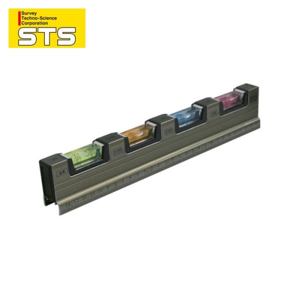 STS 勾配計|特長:色分けされた勾配別気泡管で間違いのない施工ができます。 測定面はワイド溝のため、大小あらゆる管径でも測定が可能です。 下部にはmm目盛付です。