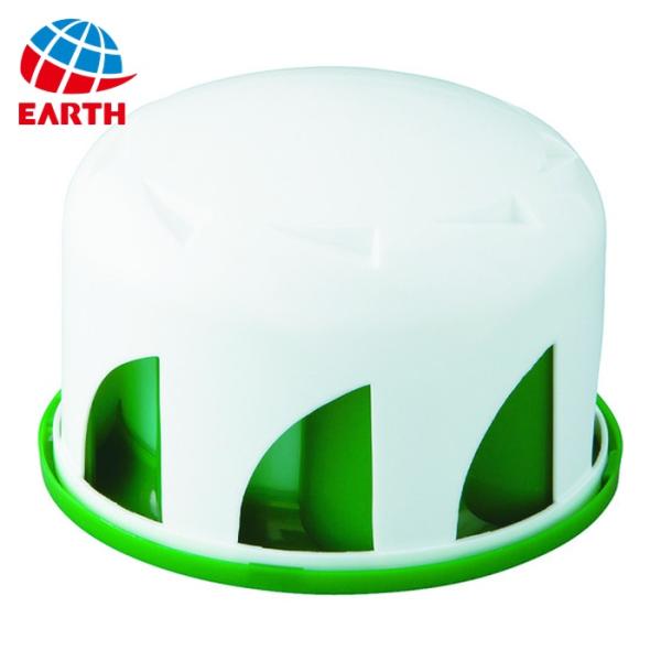 アース 防虫用品|特長:殺虫成分を使用していないので、ペットやお子様のいるお部屋でも安心して使えます。 低位置スリットだから、ダニのイヤがる5種の天然成分がダニの住処である床面に広がります。 倒れても安心なゲルタイプです。