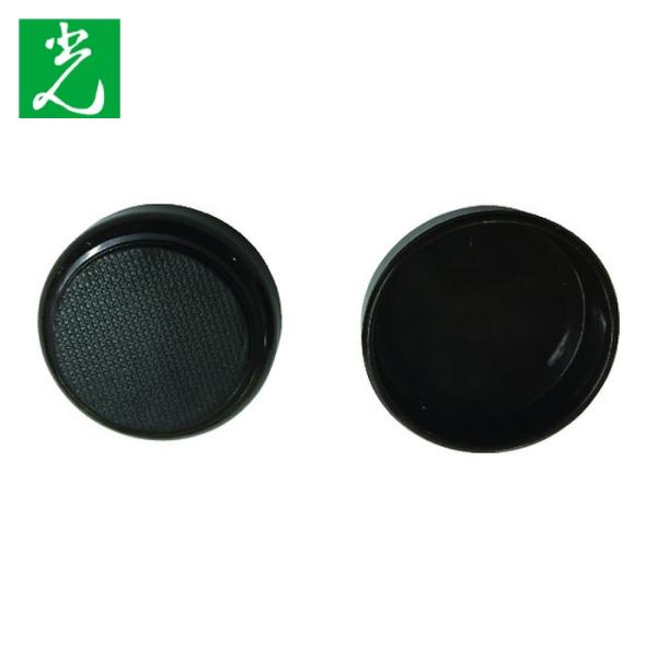 光 イス用クッション|特長:テーブルの脚やキャスターなどのすべり止めに使える平置きキャップです。